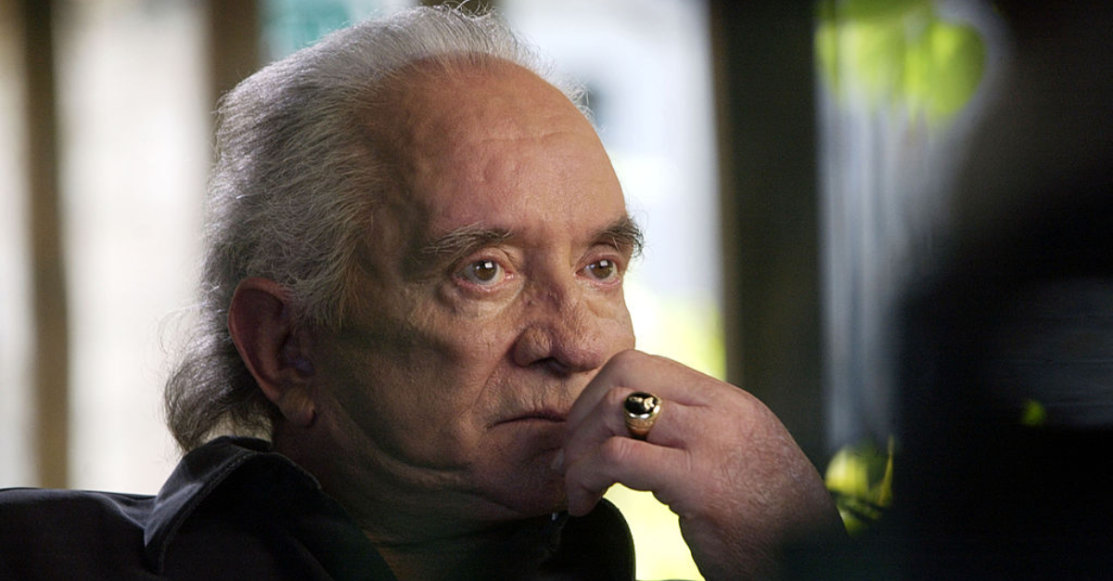 Johnny Cash, il figlio rivela: “Prima di morire mio padre quadruplicò i ...