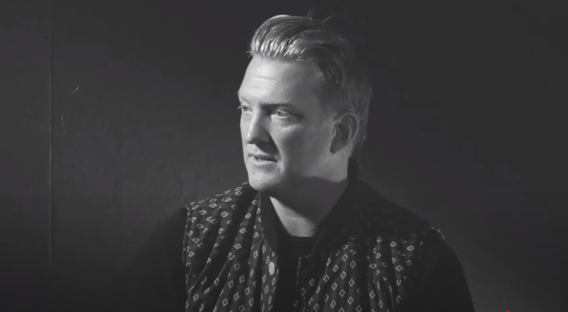 Josh Homme pubblica due videoclip inediti creati da due studenti di ...