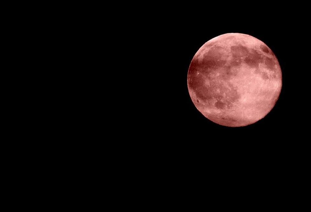 Il 19 aprile arriva la Luna rosa! - Radio Monte Carlo