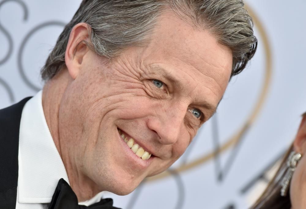 Hugh Grant: vacanze romane con la moglie Anna - Radio Monte Carlo